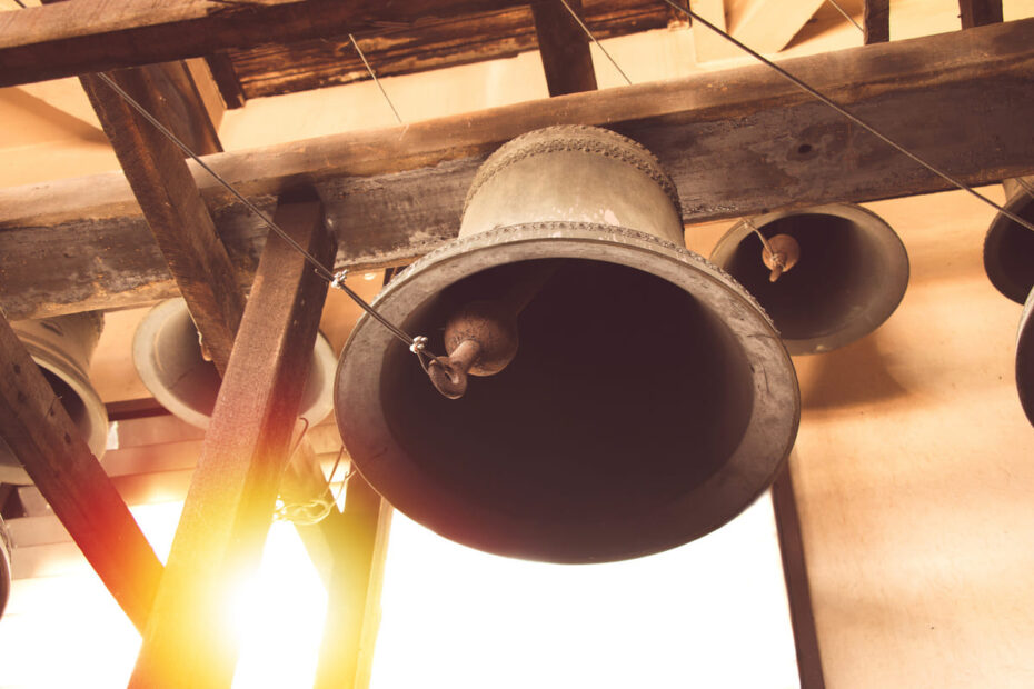 Die Glocke als christliches Symbol | christliche-geschenke.de